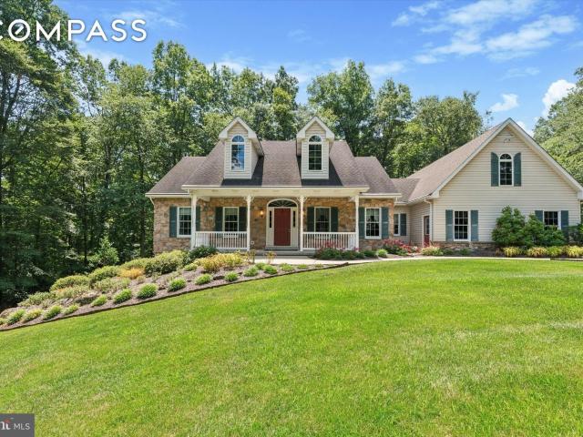1795 Walnut Ln, Quakertown, PA