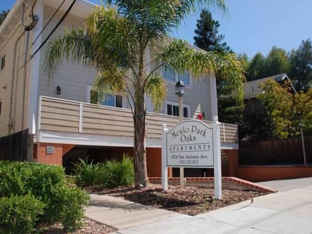 $1795 / 1br One bedroom close to downtown Menlo Park and Cal Train!