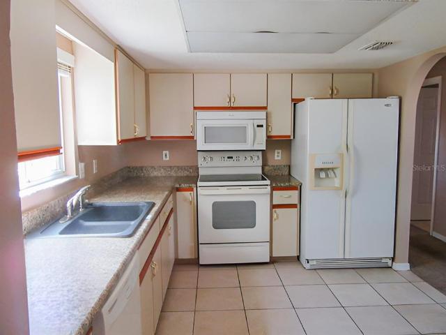 17965 SE 102nd Ter, Summerfield, FL 34491 | MLS #G5106 | Compass