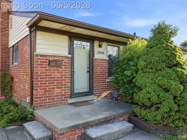 17968 Summer Lane