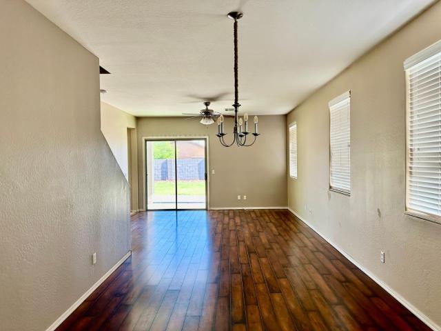 1796 W Half Moon Circle
