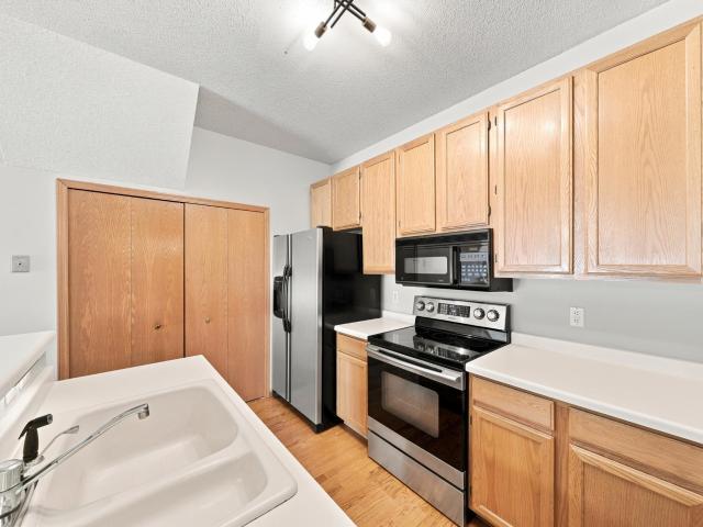 17973 Cobblestone Way