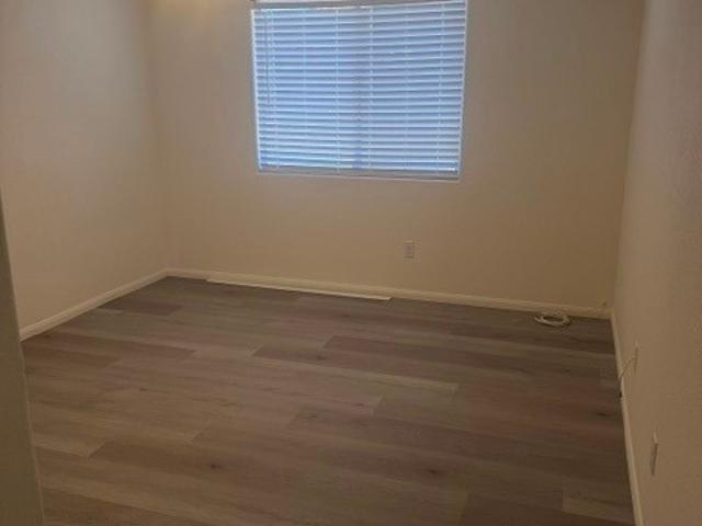 17980 Lakeview
