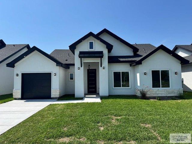 17982 Spruce St, Harlingen, TX 78552