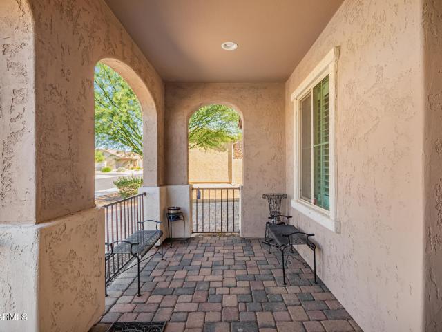 17987 w redwood lane