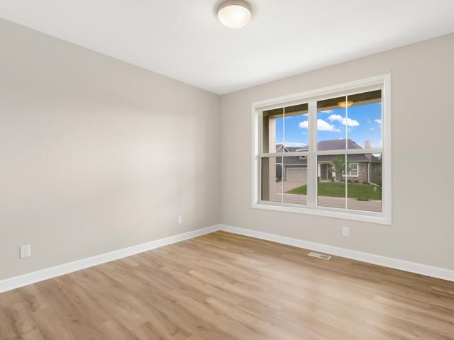 17989 Gresford Lane