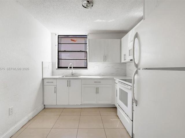 1798 NW 55th Ave Apt 202, Lauderhill, FL 33313
