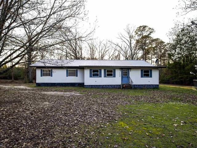 1798 Ouachita 67, Camden, AR 71701