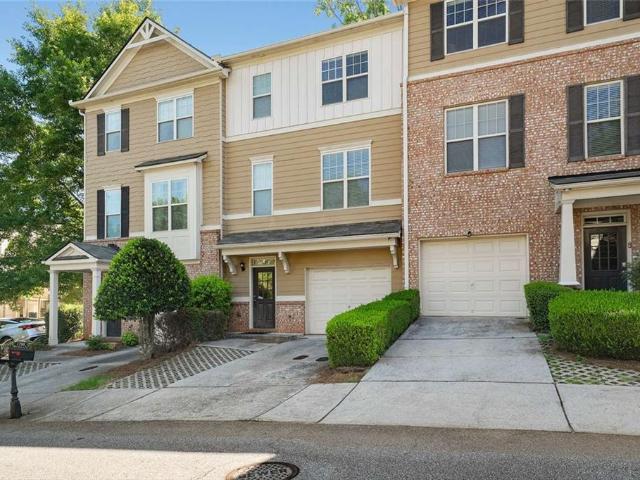 1798 Oakbrook Lane NW 8