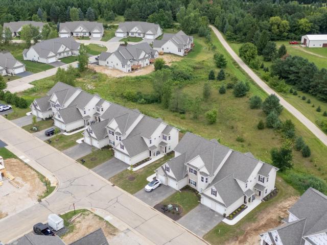 1798 Horseshoe Ln, Unit 425 4
