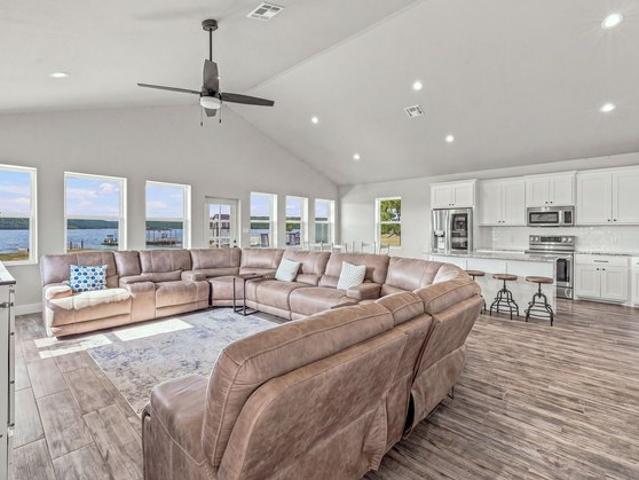 17995 Pr # 3004, Graham, TX 76450