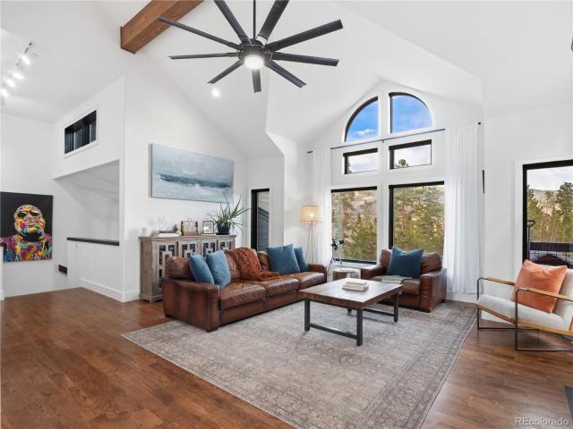1799 Falcon Drive