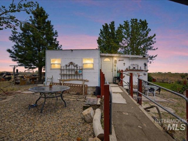 17903 Sand Hollow Rd