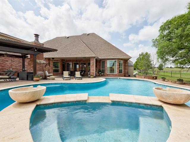 17900 Chatham Hills Road