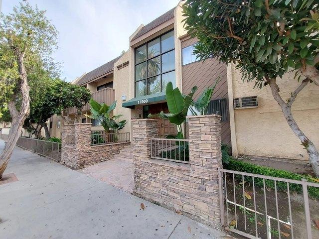 17900 Sherman Way, Reseda, CA 91335