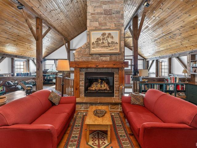 17901 County Road 112