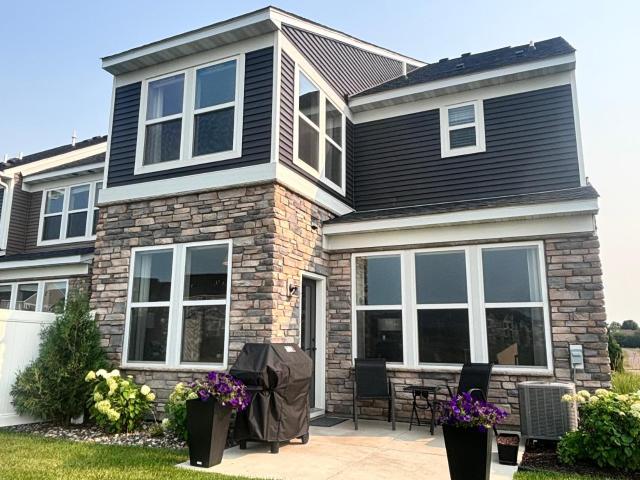 17902 Giants Way
