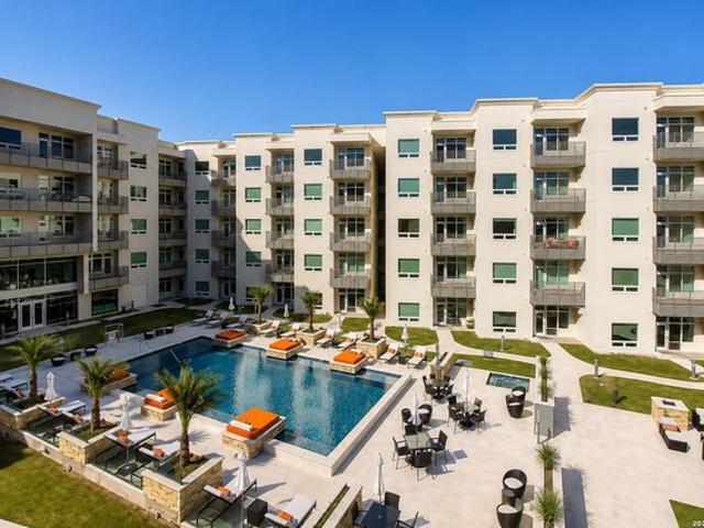 17902 LA Cantera Pkwy Unit 212, San Antonio, TX 78257