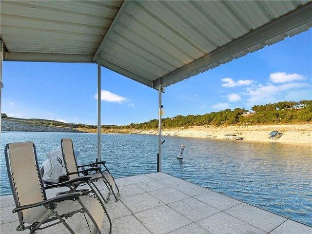 17904 Crystal Cv, Jonestown, TX 78645