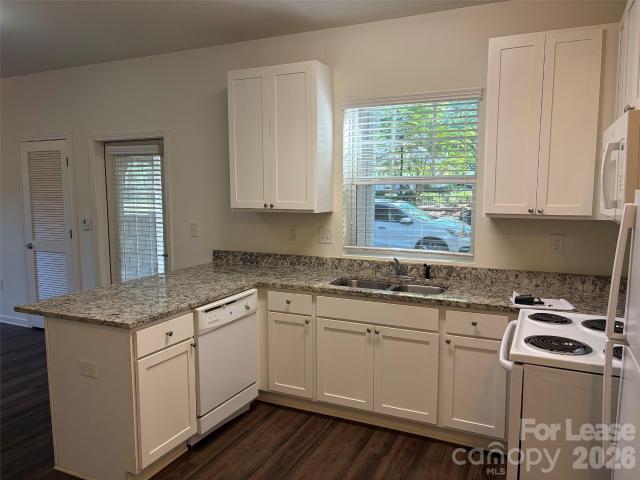 17905 Delmas Drive # 106
