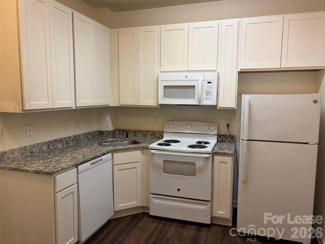 17905 Delmas Drive # 302