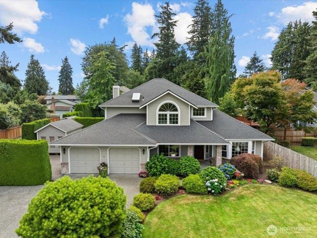 17906 Larch Way, Lynnwood, WA 98037