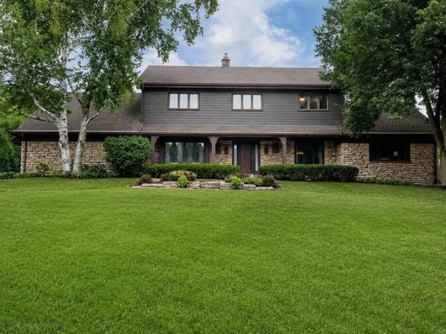 1790 Kelly Ln, Brookfield, WI 53045