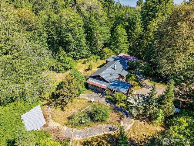 1790 W Valley Rd, Chimacum, WA 98325