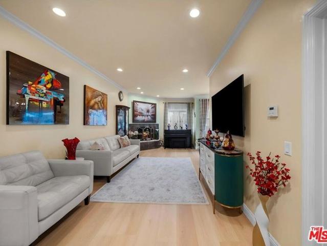 17914 Magnolia Blvd Unit 130, Los Angeles, CA 91316