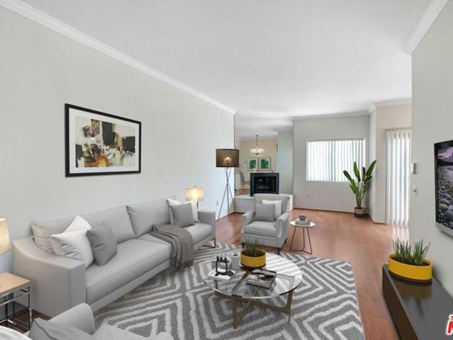 17914 Magnolia Blvd #313, Encino, CA 91316