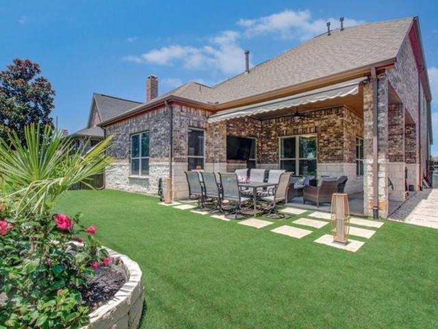 17915 Olde Oaks Estate Ct, Cypress, TX 77433