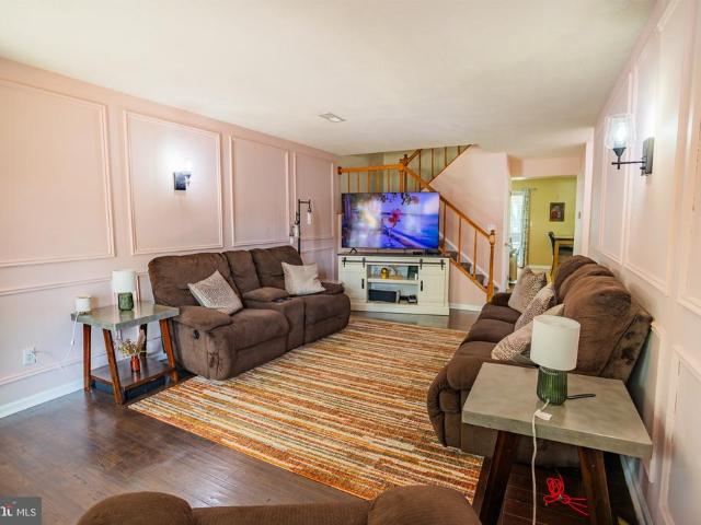 17916 Clubhouse Drive
