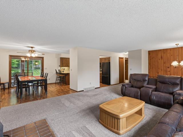 17918 Weaver Lake Drive