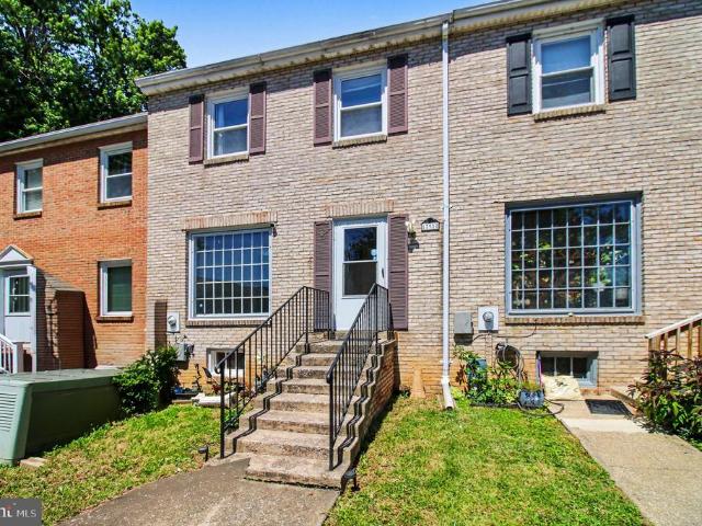 17918 Hickory Lane