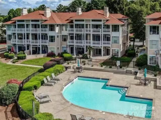17919 Kings Point Drive, F, Cornelius, NC 28031