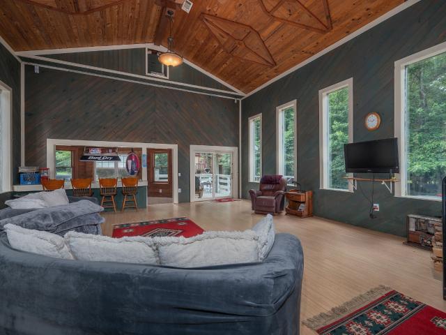 1791 Deer Creek Rd