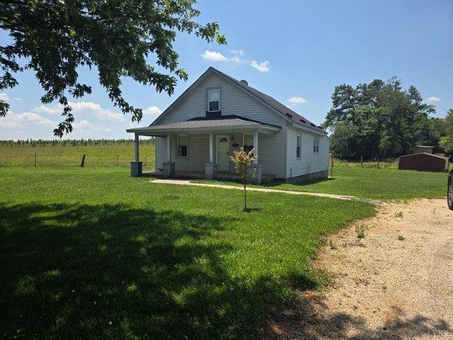 1791 Horseshoe Rd, Appomattox, VA 24522
