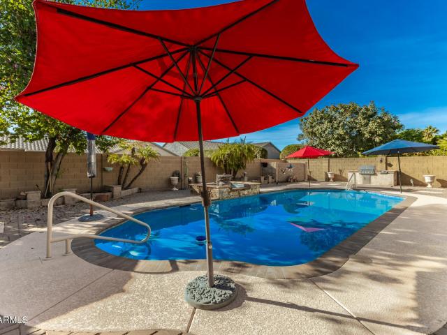 17923 W Echo Ln, Waddell, AZ 85355 | MLS #6960