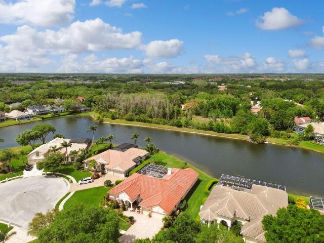 17923 Arbor Haven Dr, Tampa, FL 33647 | MLS #TB8494 | Compass