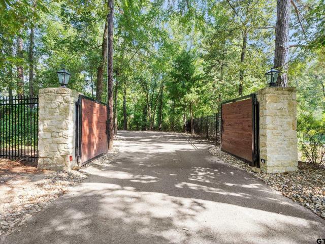 17924 Cr 2332 Whitehouse, TX 75791 | MLS #26005 | Compass