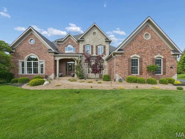 17925 Homestead Bluffs Dr, Wildwood, MO 63005