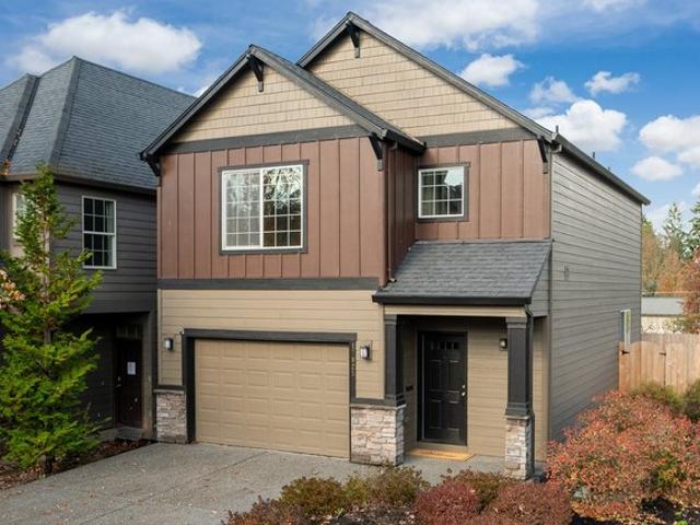 17925 SW Brisk Ln, Beaverton, OR 97007