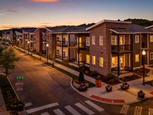 1792 S Watkins St Unit 303, Chattanooga, TN 37404