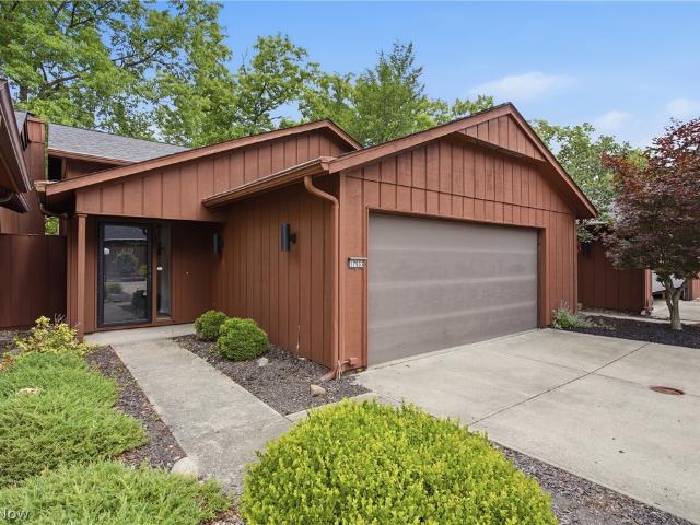 17933 Cliffside Drive