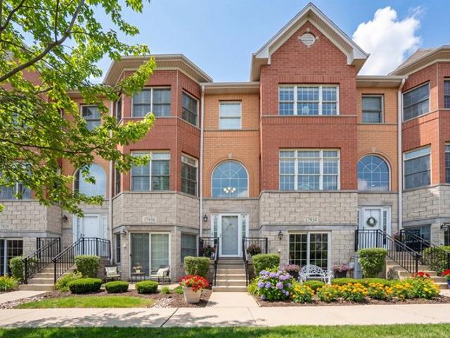 17934 Fountain Cir, Orland Park, IL 60467