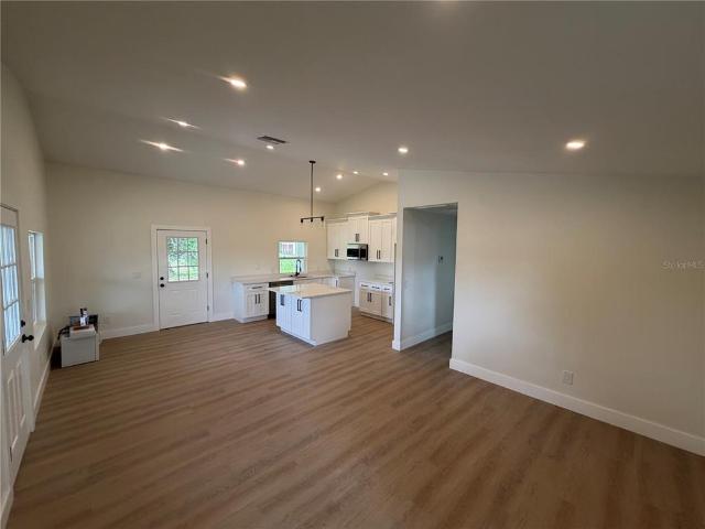 17936 State Road 52, Land O Lakes, FL 34638 | MLS #TB8495 | Compass