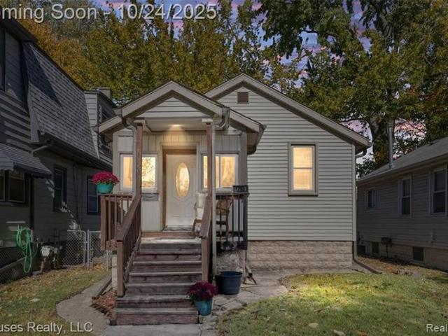 1793 Channing St, Ferndale, MI 48220