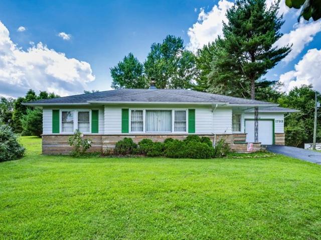1793 Dayton Rd NE, Newark, OH 43055
