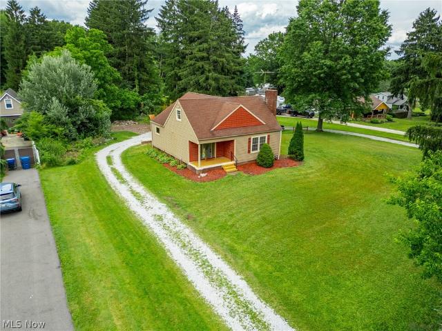 1793 E Turkeyfoot Lake Road