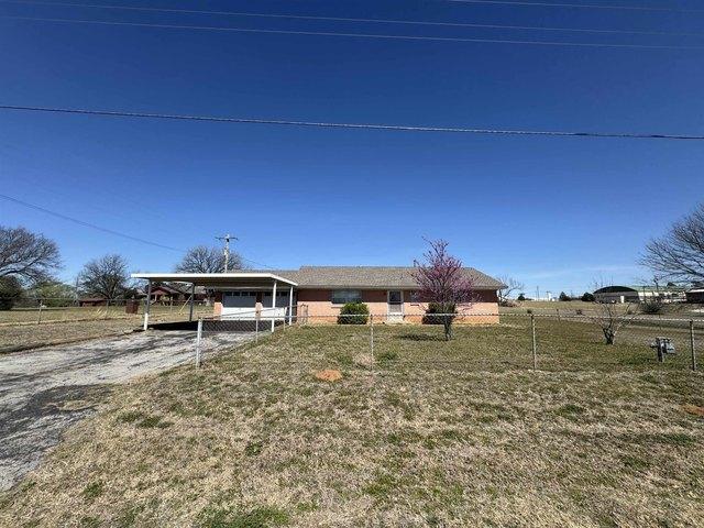 1793 W Gatlin Rd, Duncan, OK 73533